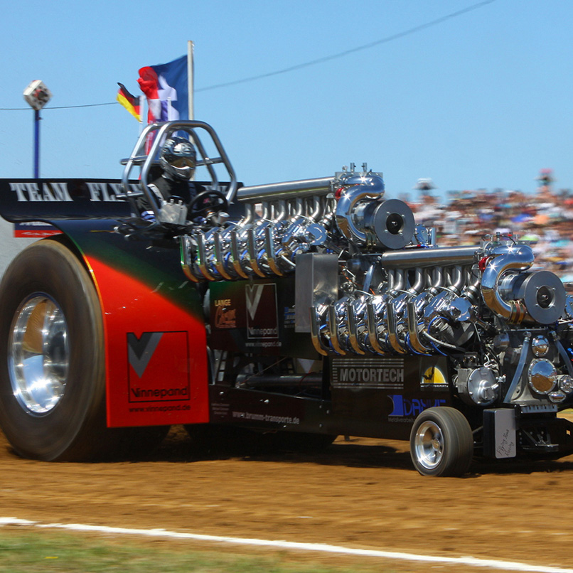 Flying Hawk III — Tractorpulling Edewecht